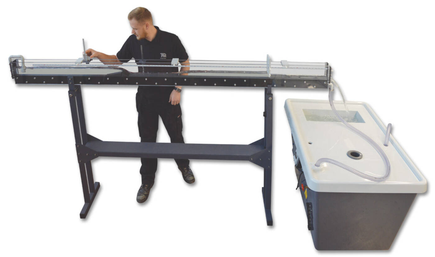2.5 x 0.053 x 0.12 Metre Flume | TecQuipment